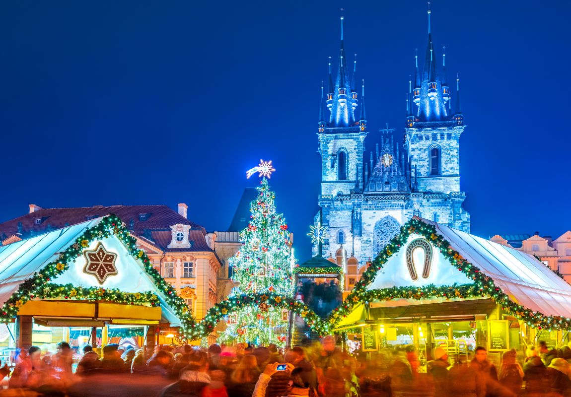 9 Dream Winter Destinations for a Magical Christmas Vacation
